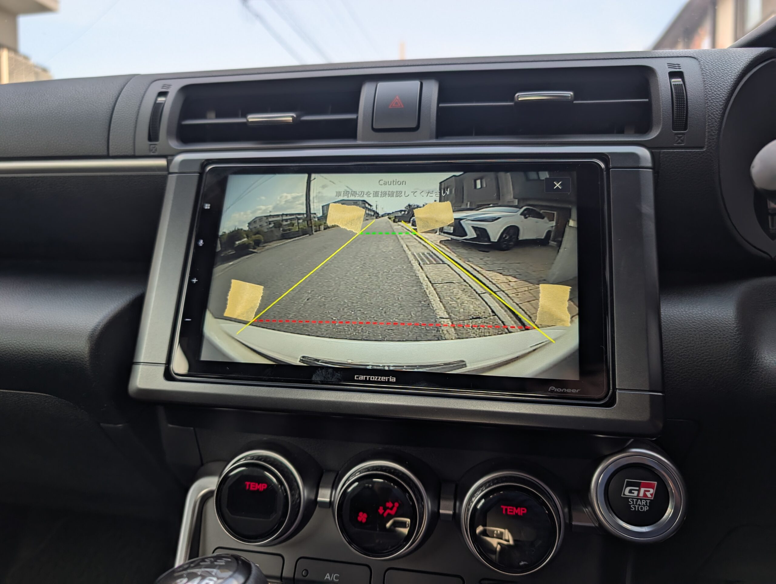 GR86 DMH-SF700 取り付け Jusby HDMI/USB